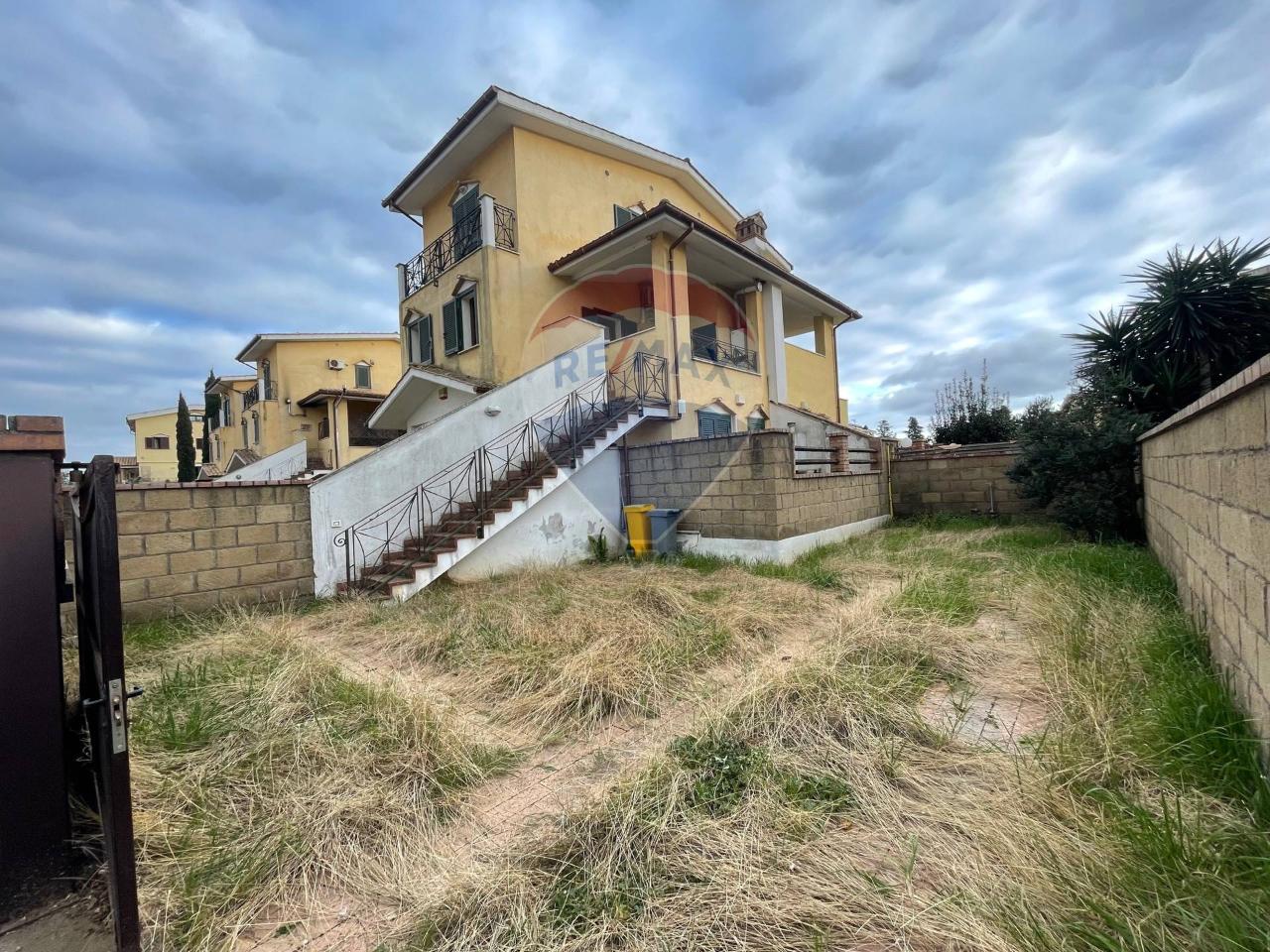 Villa in vendita a Nettuno