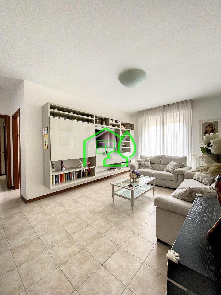 Appartamento in vendita a Viareggio