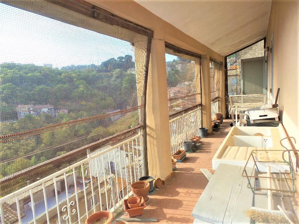 Appartamento in vendita a Caprarola