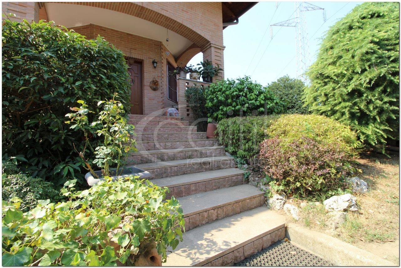 Villa in vendita a Cesate