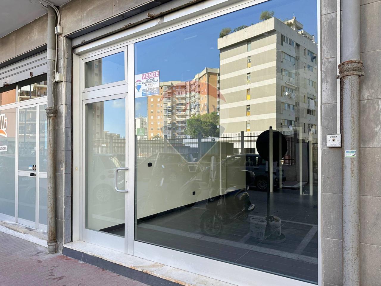 Negozio in vendita a Bari