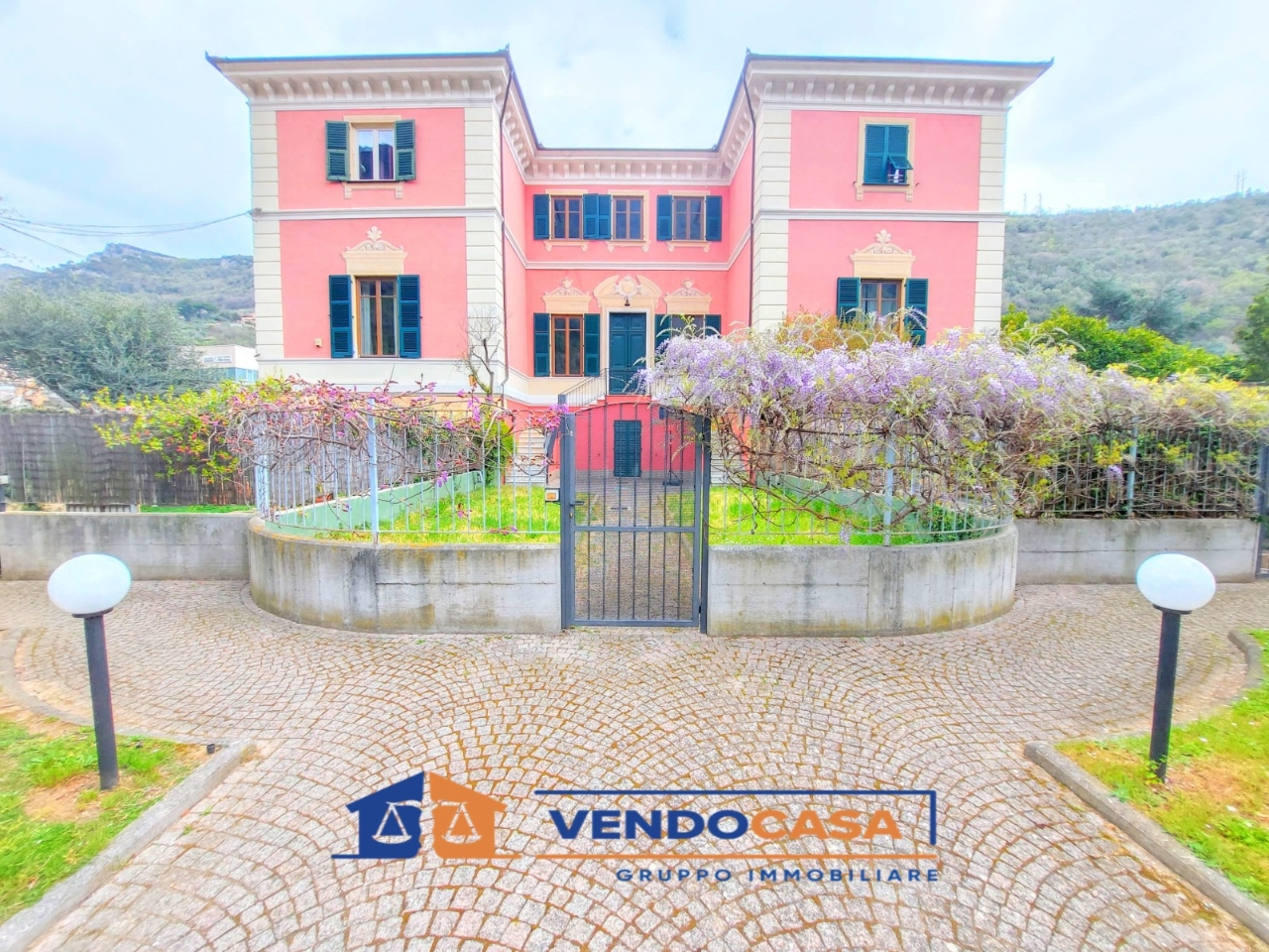 Appartamento in vendita a Finale Ligure
