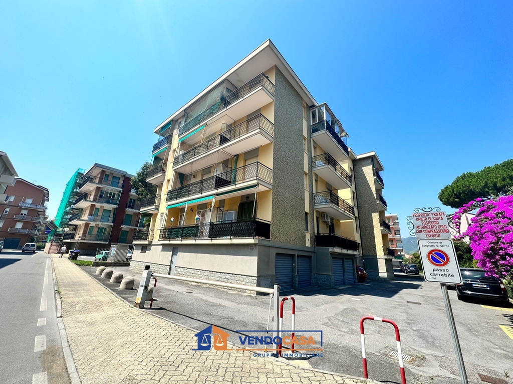 Appartamento in vendita a Borghetto Santo Spirito