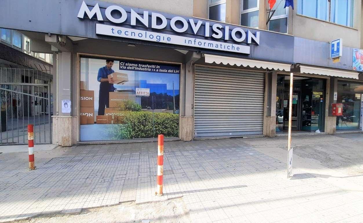 Negozio in affitto a Sora