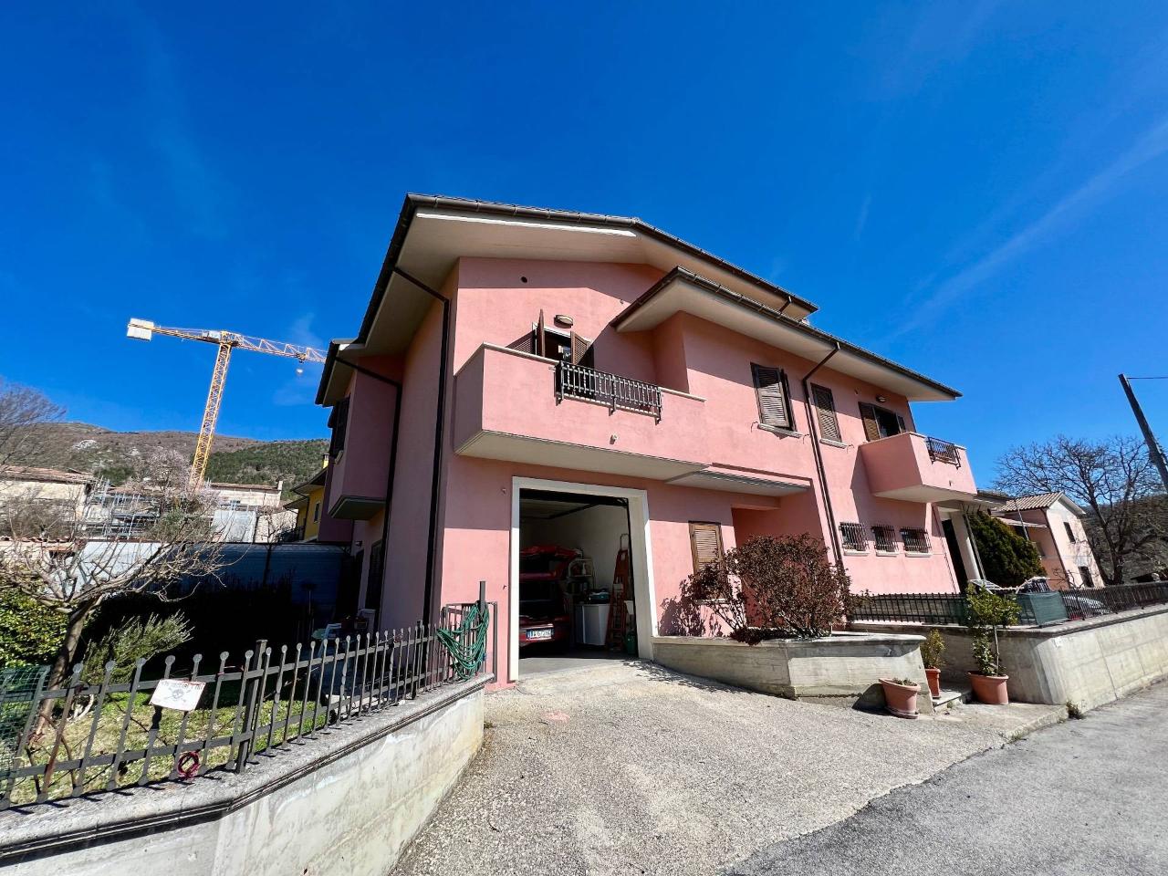 Villa a schiera in vendita a Scoppito