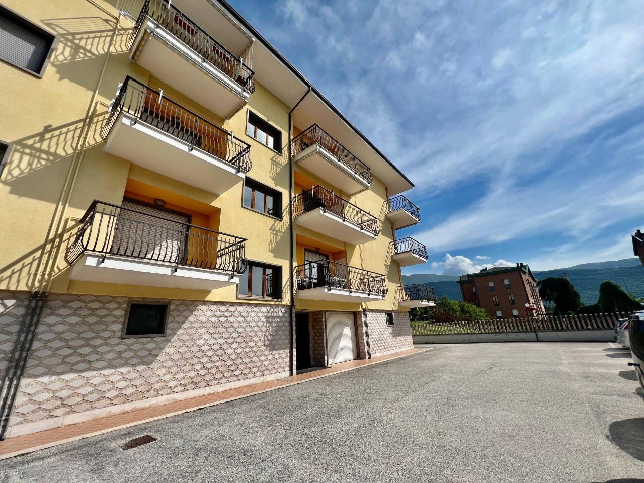 Appartamento in vendita a L'Aquila Foto-3