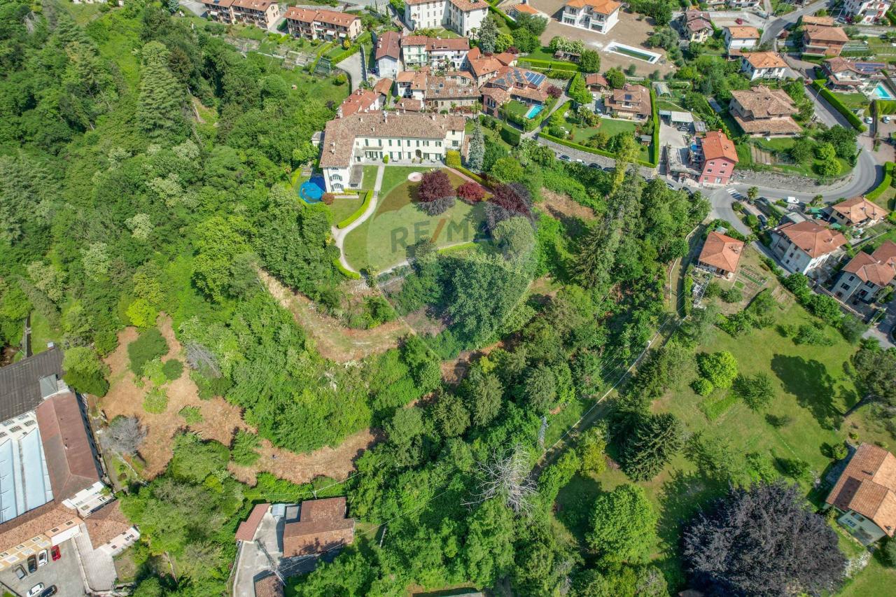 Terreno edificabile in vendita a Menaggio