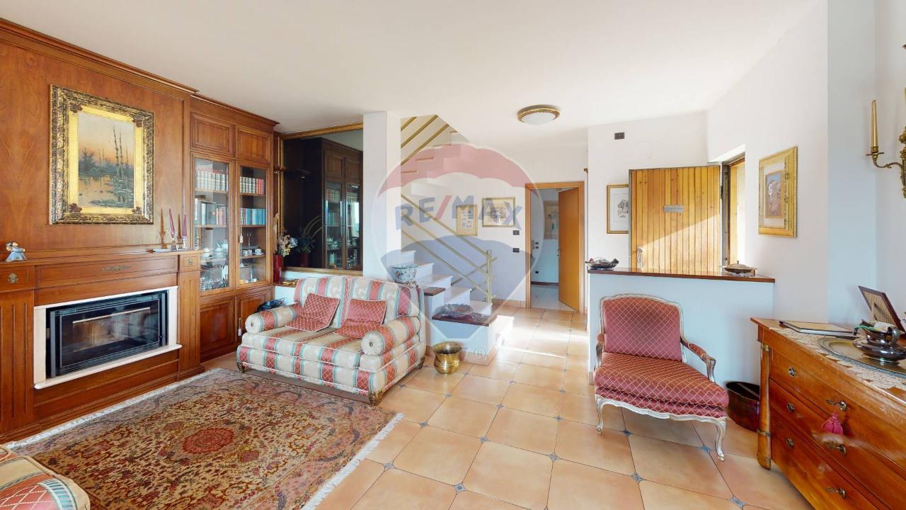 Villa in vendita a Perugia