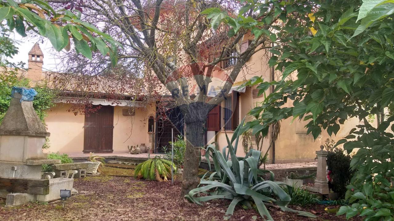 Villa in vendita a Castiglione Del Lago