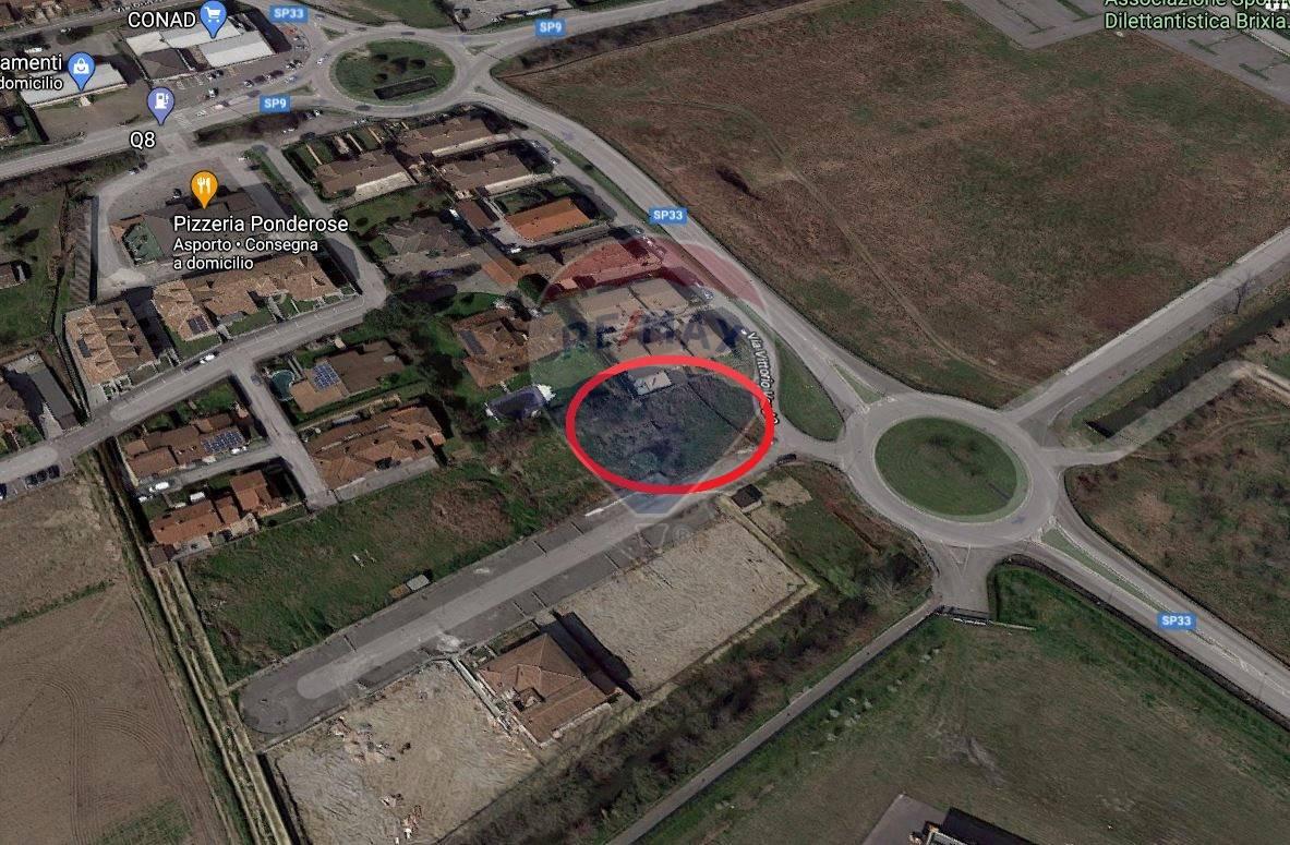 Terreno edificabile in vendita a Dello