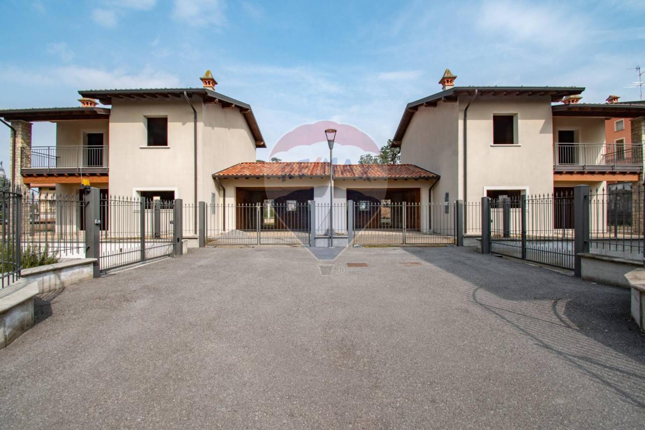 Villa in vendita a Palazzolo Sull'Oglio