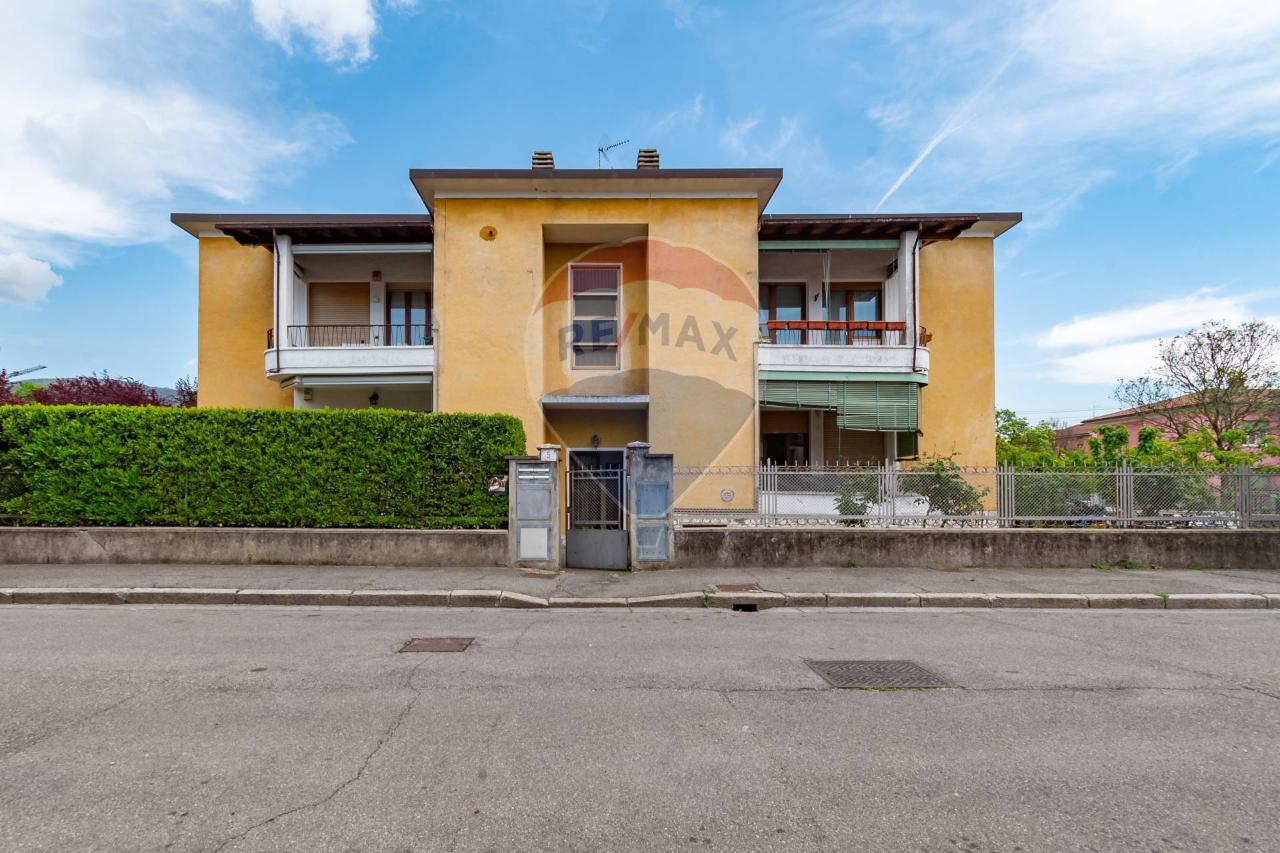 Quadrilocale in Via Giuseppe Teosa 5, Brescia