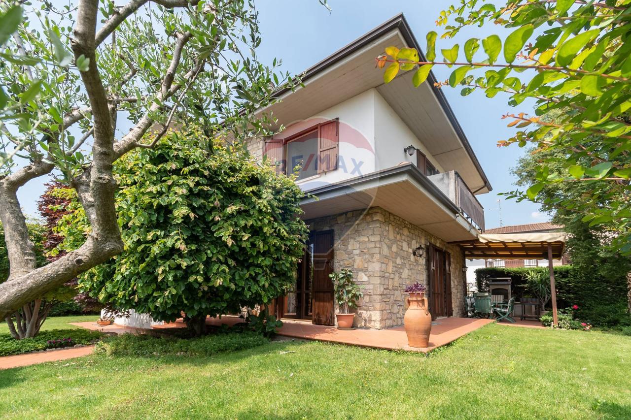 Villa in vendita a Rezzato