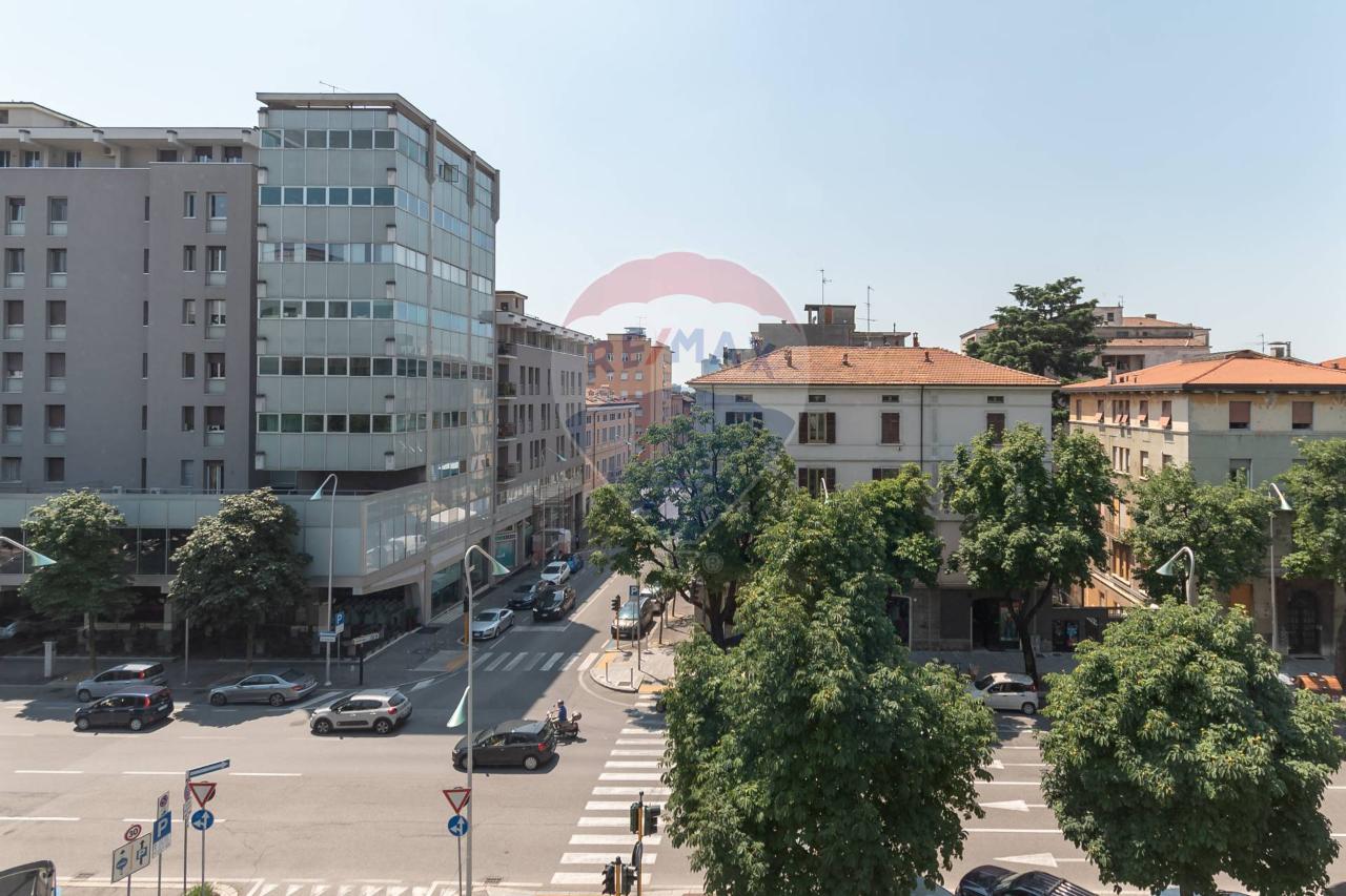 Appartamento in vendita a Brescia