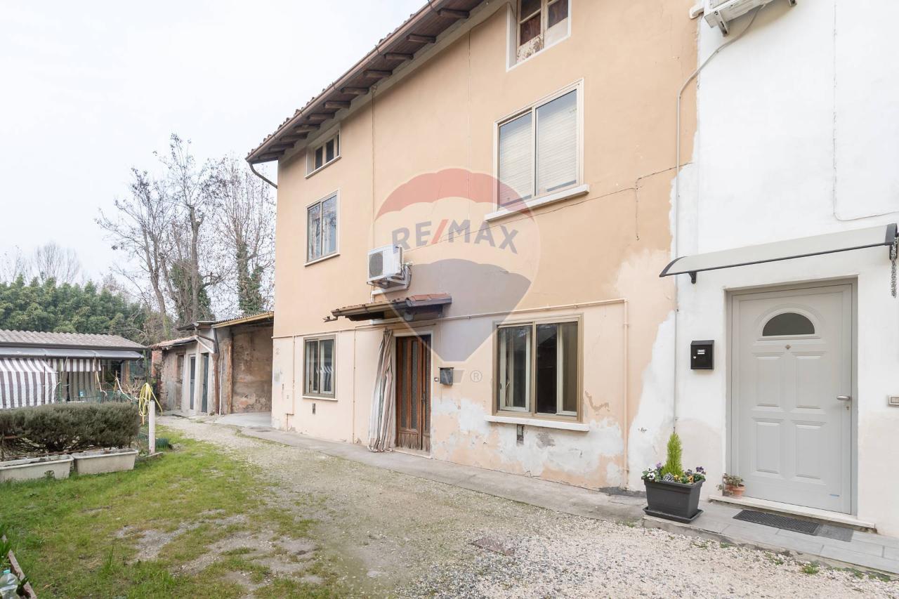 Casa indipendente in vendita a Gottolengo