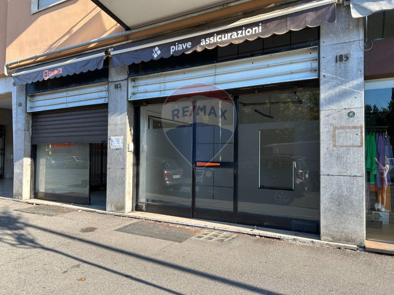 Negozio in affitto a Brescia