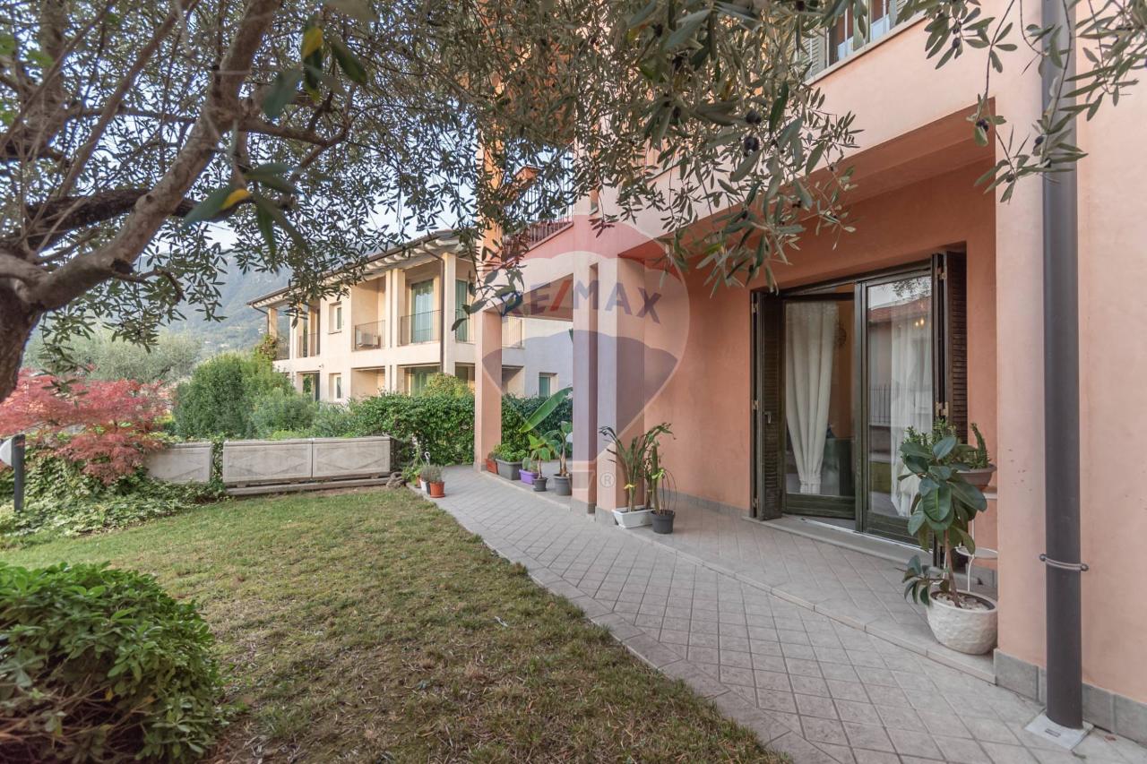 Appartamento in vendita a Sale Marasino