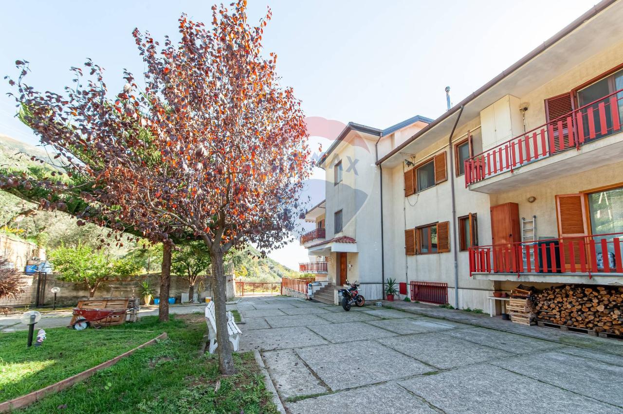Casa indipendente in vendita a Salerno