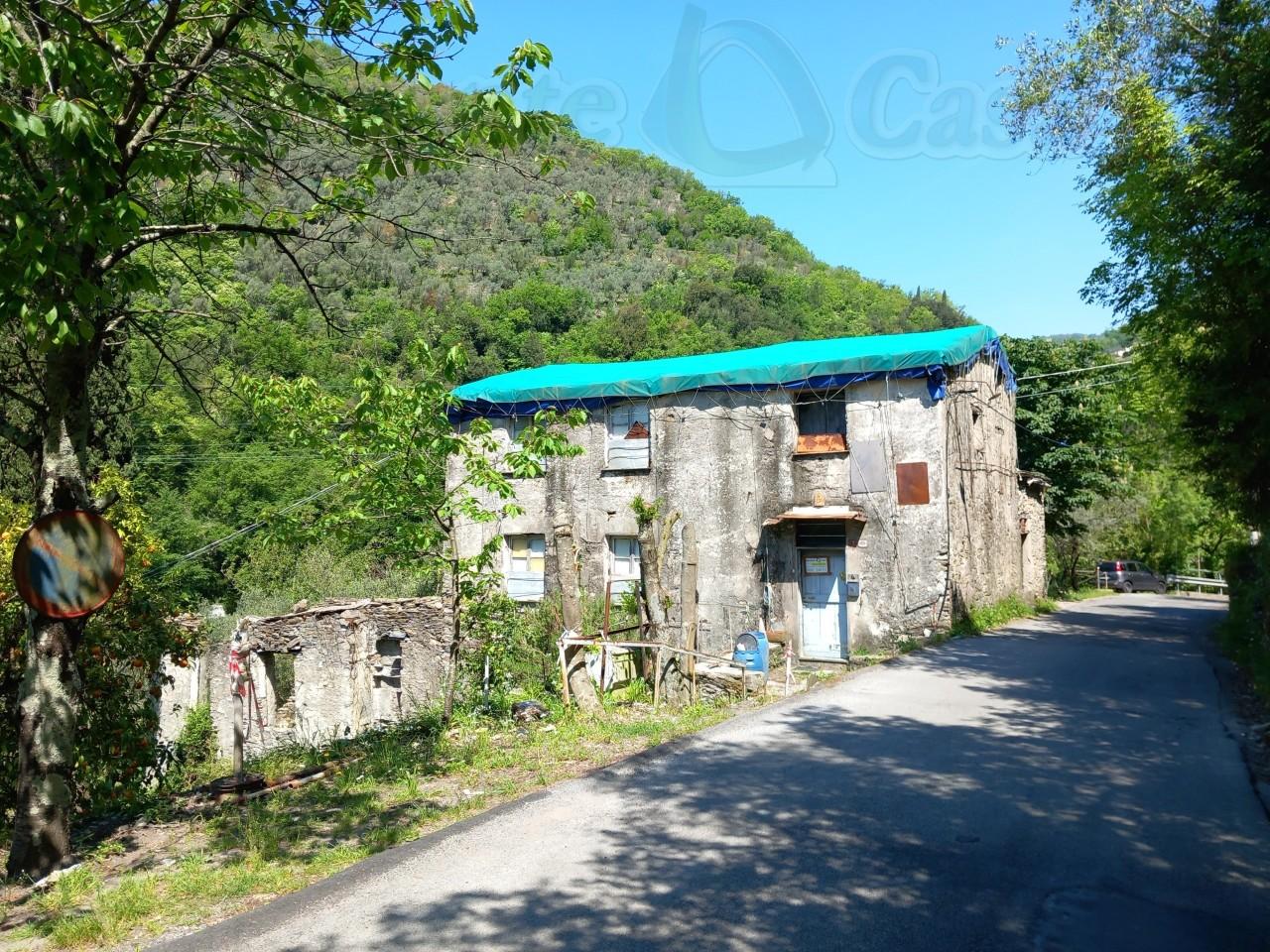 Rustico in vendita a Avegno