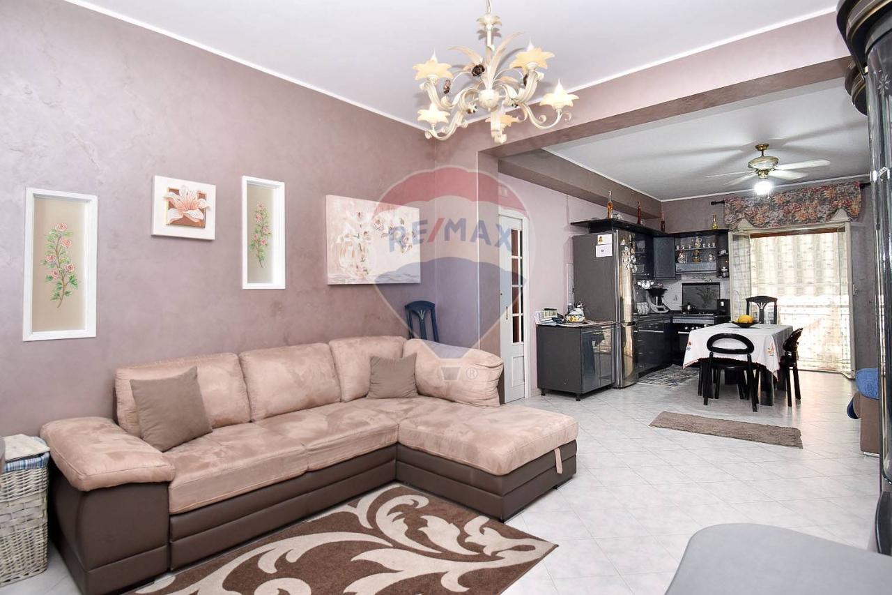 Villa a schiera in vendita a Aci Catena