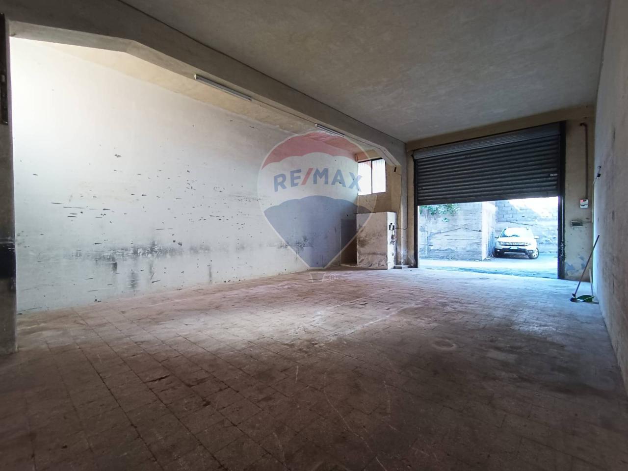 Laboratorio in vendita a Acireale