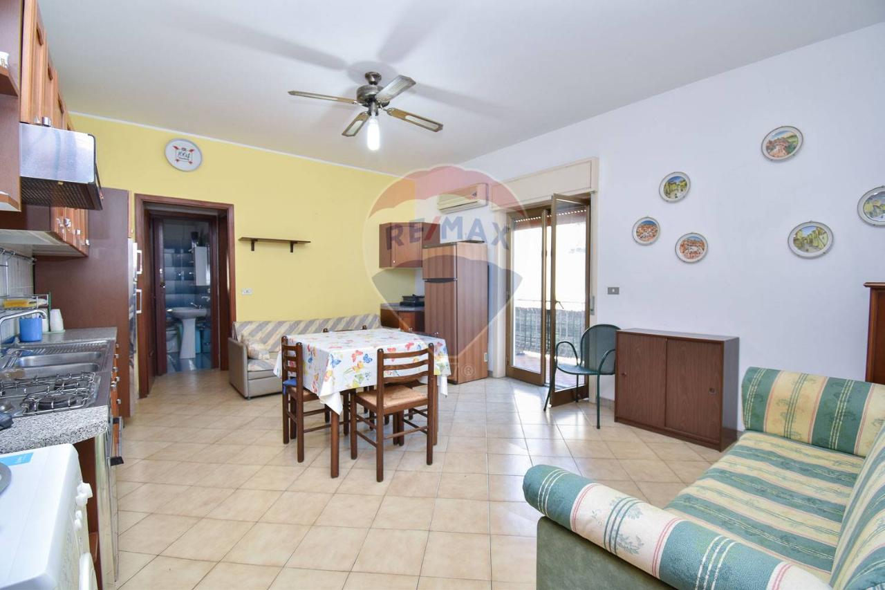 Appartamento in vendita a Giardini Naxos