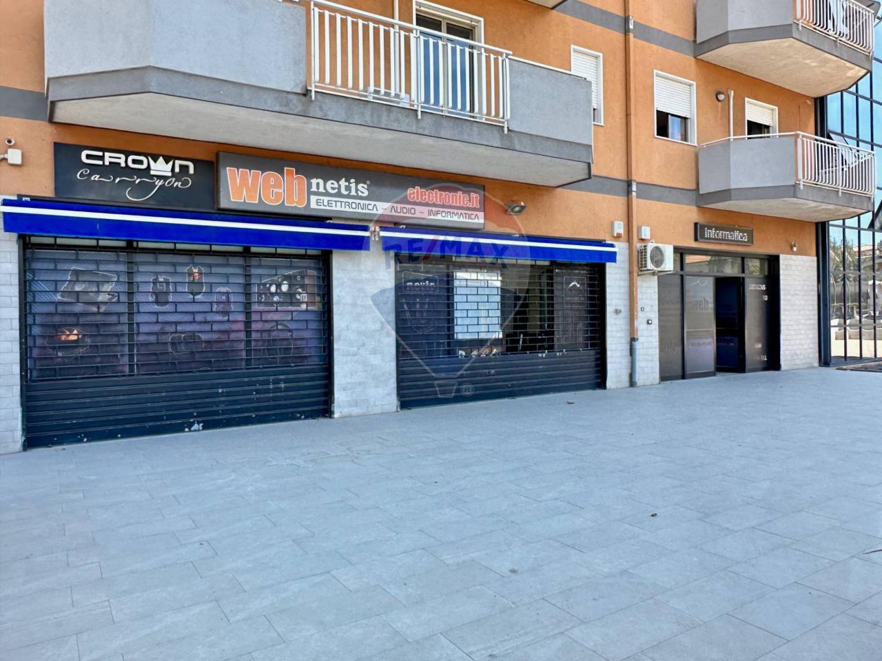 Negozio in vendita a Giarre