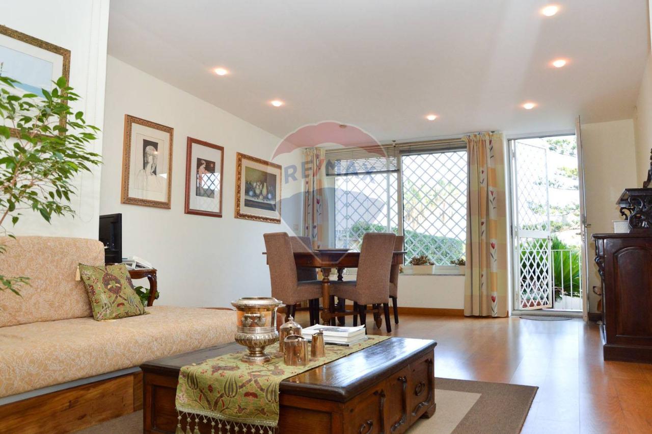 Casa indipendente in vendita a Aci Castello