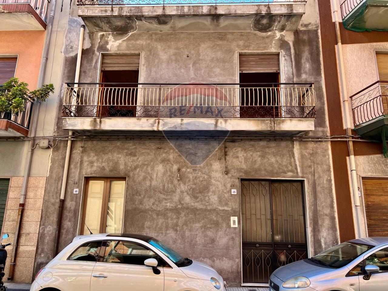 Appartamento in vendita a Aci Catena