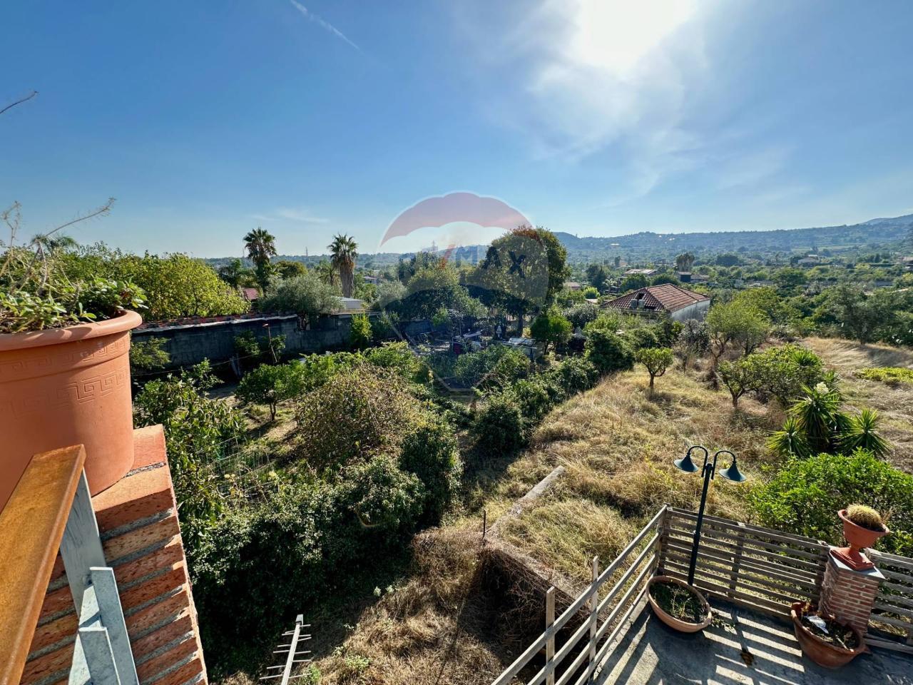 Casa indipendente in vendita a Aci Sant'Antonio