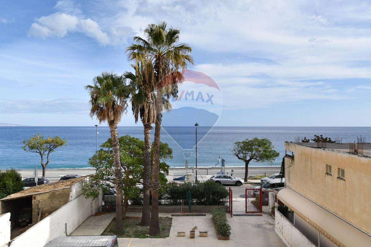 Appartamento in vendita a Ali' Terme