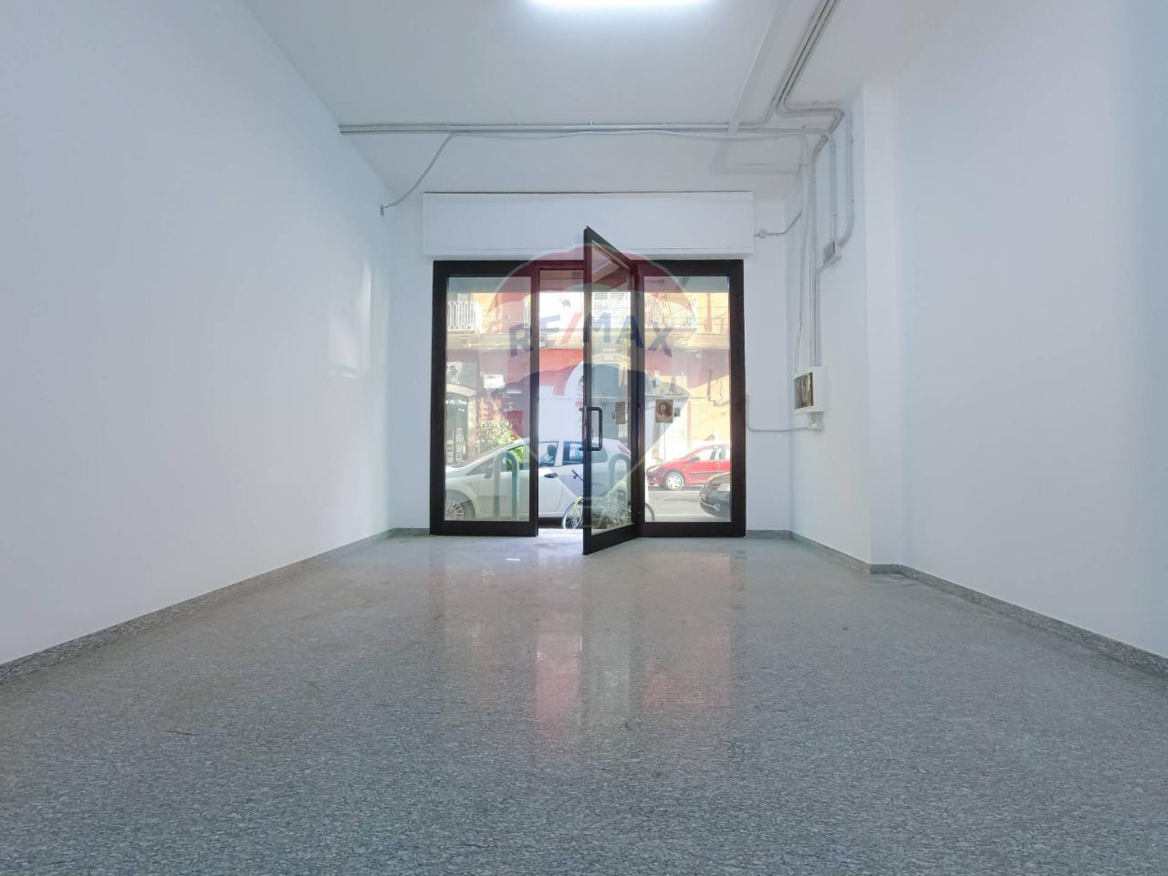 Negozio in vendita a Bari