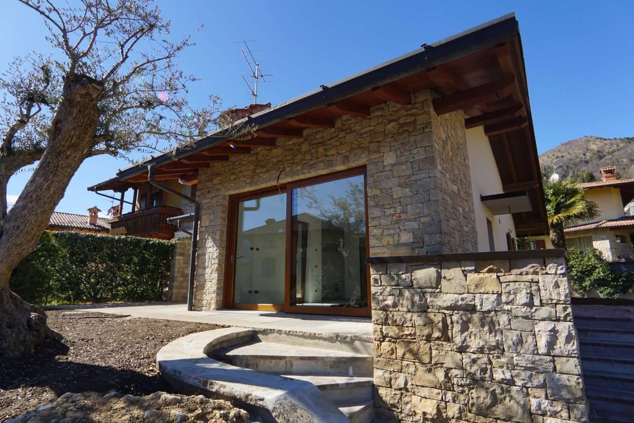 Villa unifamiliare in vendita a Clusone