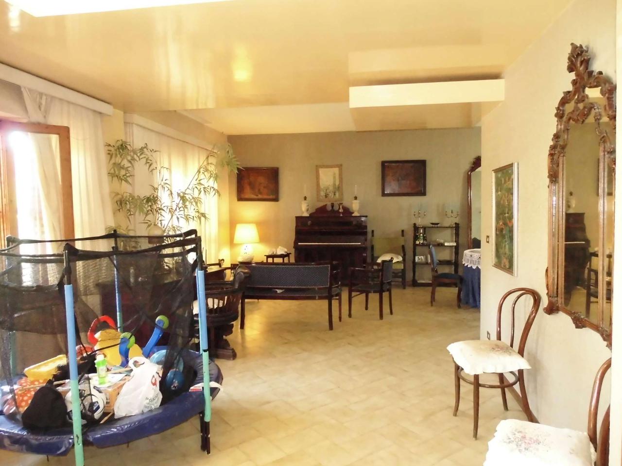 Villa trifamiliare in vendita a Agrigento