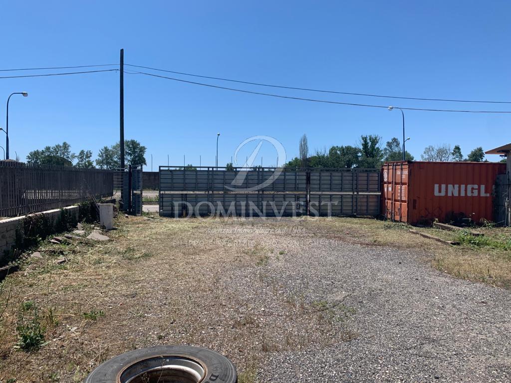 Magazzino in affitto a Roma