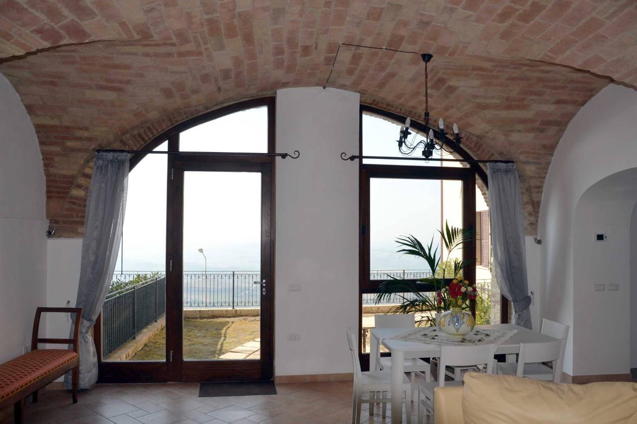 Casa indipendente in vendita a Ripatransone