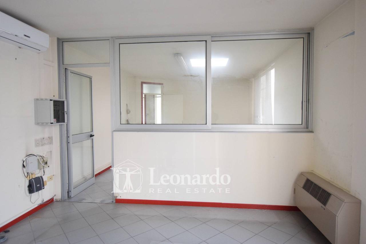 Ufficio in vendita a Viareggio