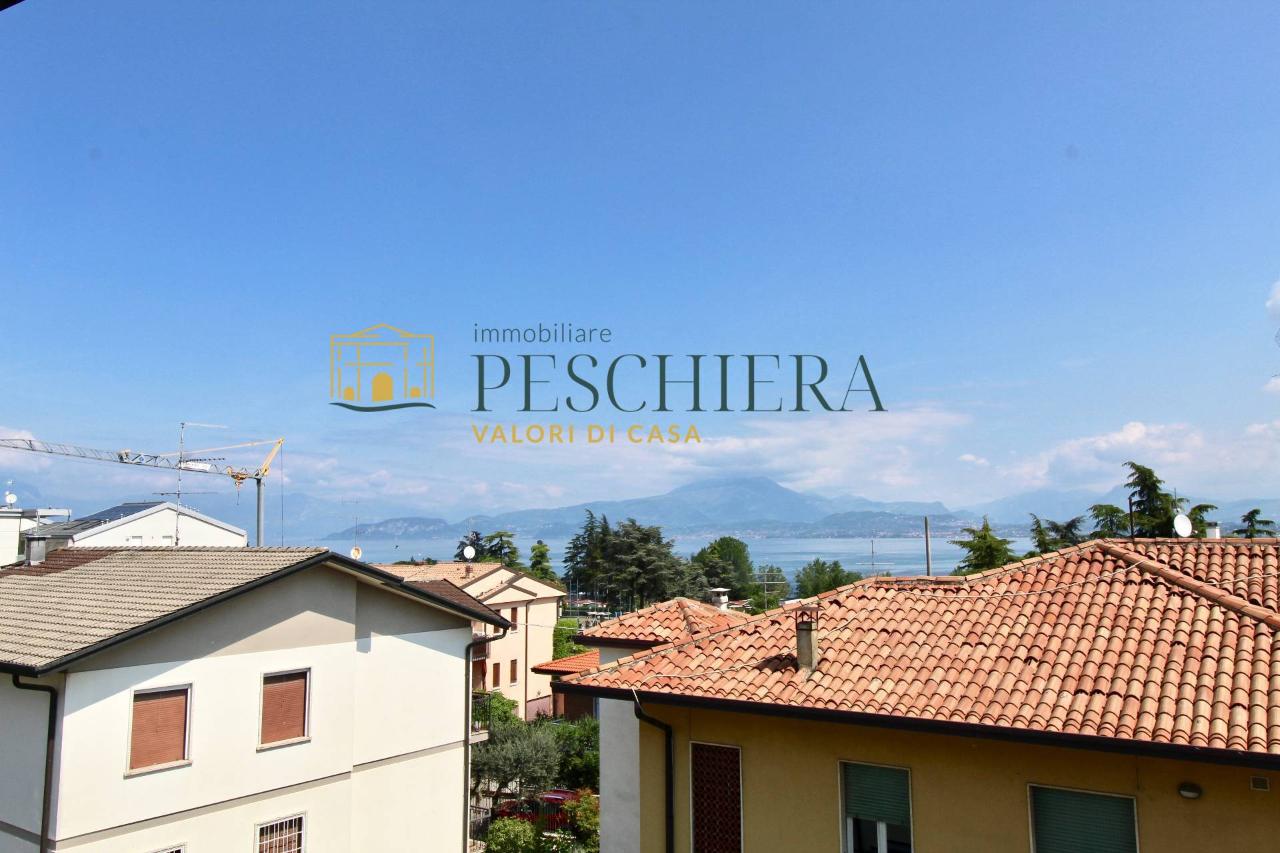 Appartamento in vendita a Peschiera Del Garda