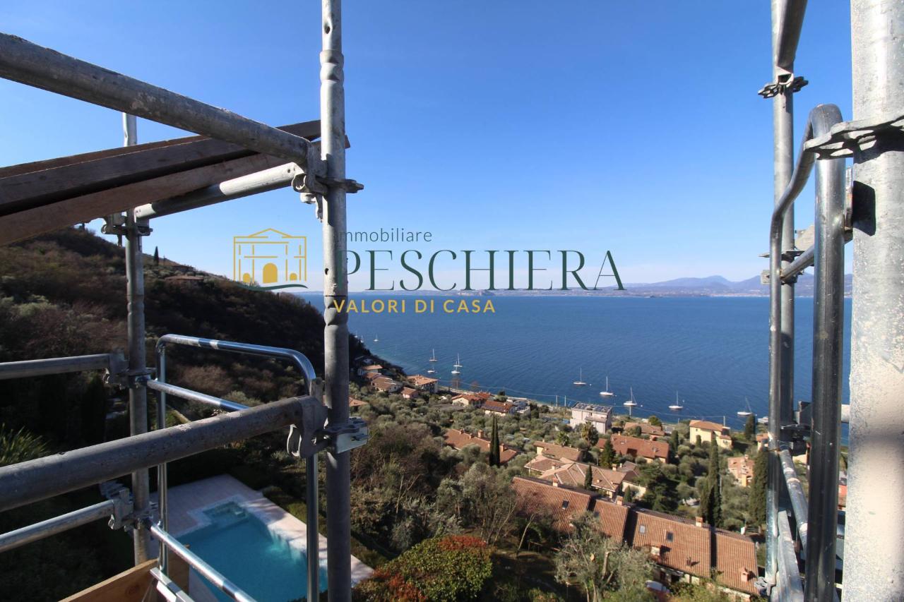 Appartamento in vendita a Torri Del Benaco