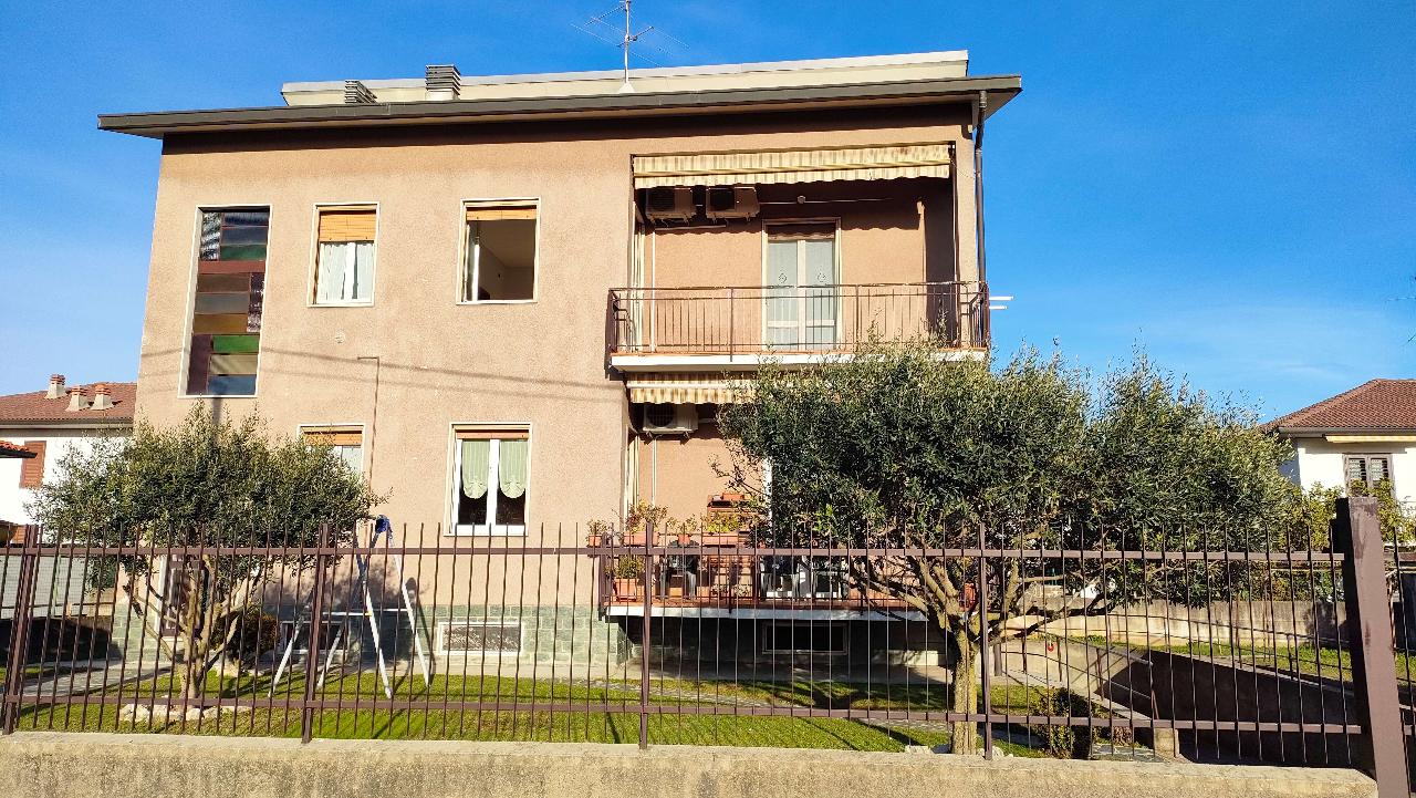 Appartamento in vendita a Cislago