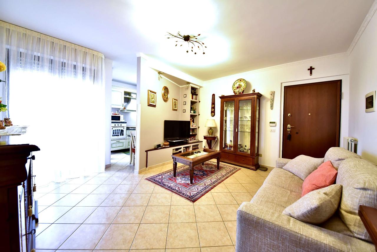 Appartamento in vendita a Cislago