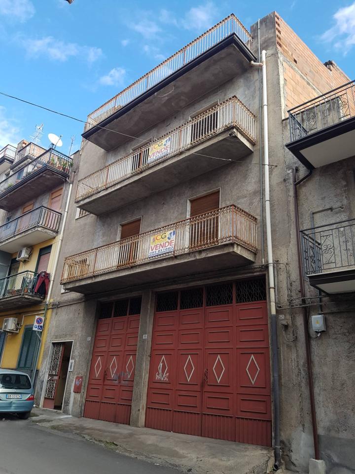 Casa indipendente in vendita a Paterno'