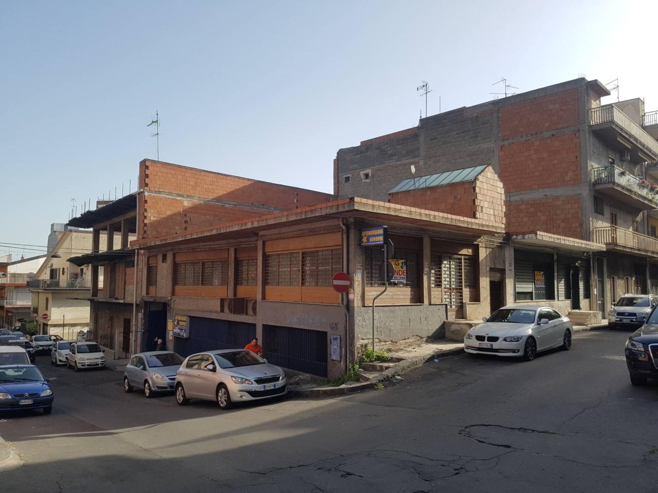 Locale commerciale in vendita a Paterno'
