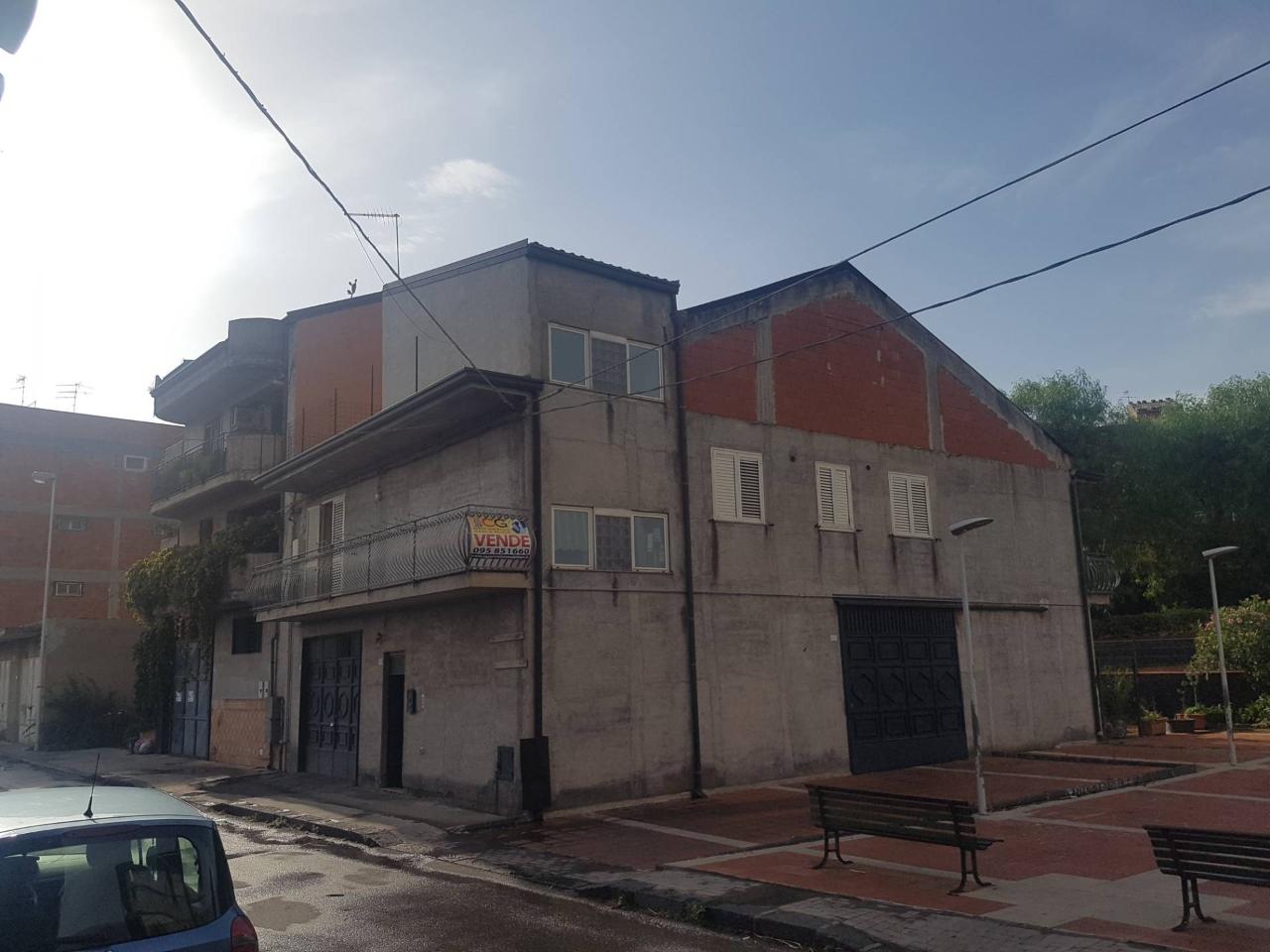Casa indipendente in vendita a Paterno'