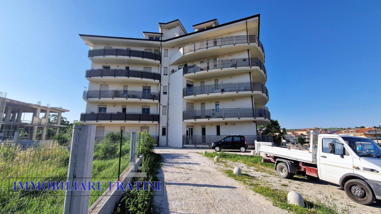 Appartamento in vendita a Sant'Egidio Alla Vibrata