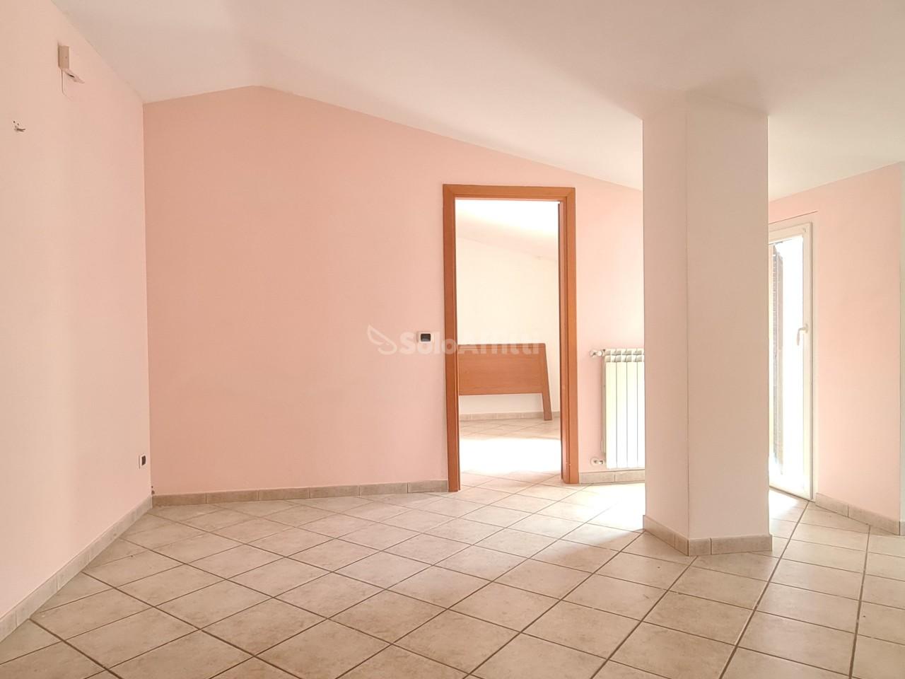 Appartamento in affitto a Cepagatti