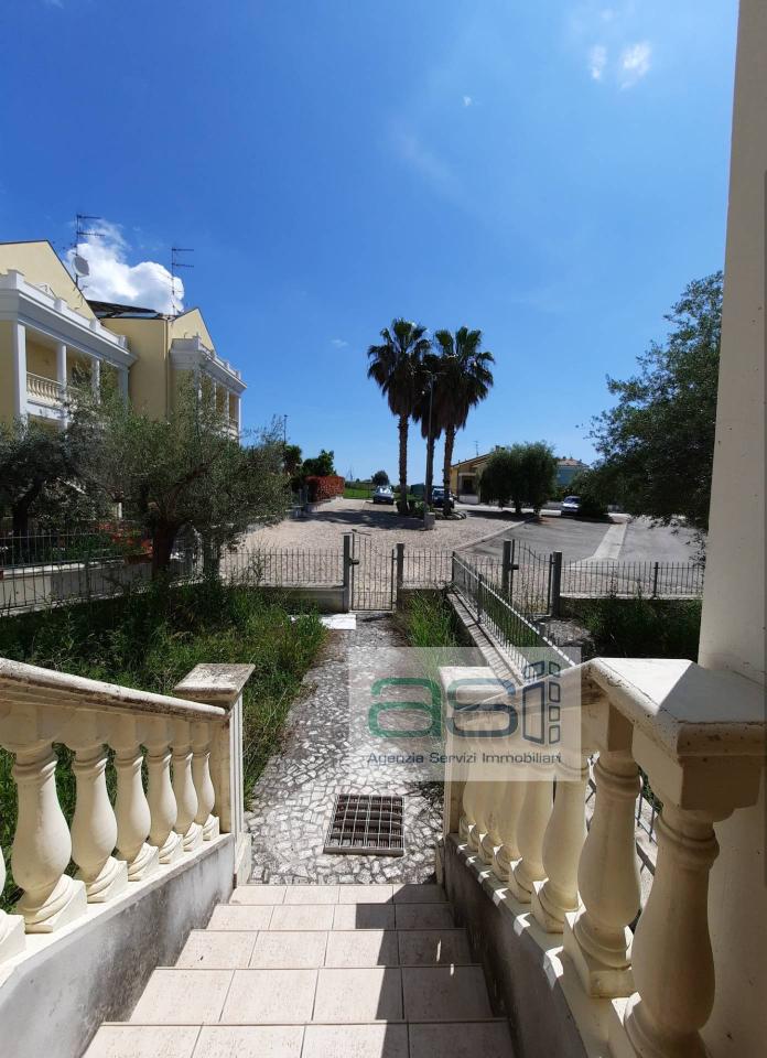 Villa a schiera in vendita a Nereto