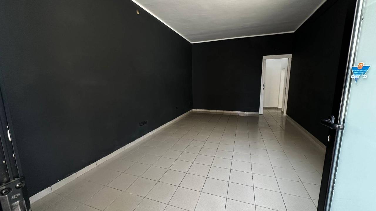 Negozio in affitto a San Benedetto Del Tronto