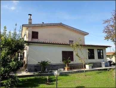 Villa in vendita a Aprilia