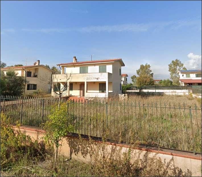 Villa unifamiliare in vendita a Aprilia
